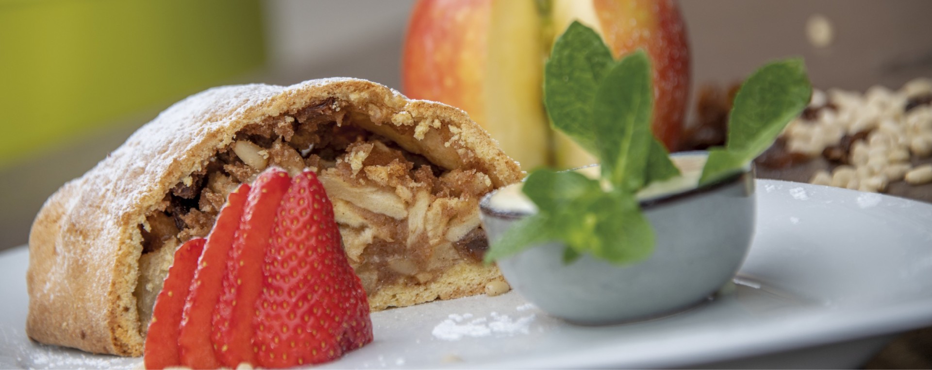South Tyrolean Restaurant for external and daily guests in the Dolomites