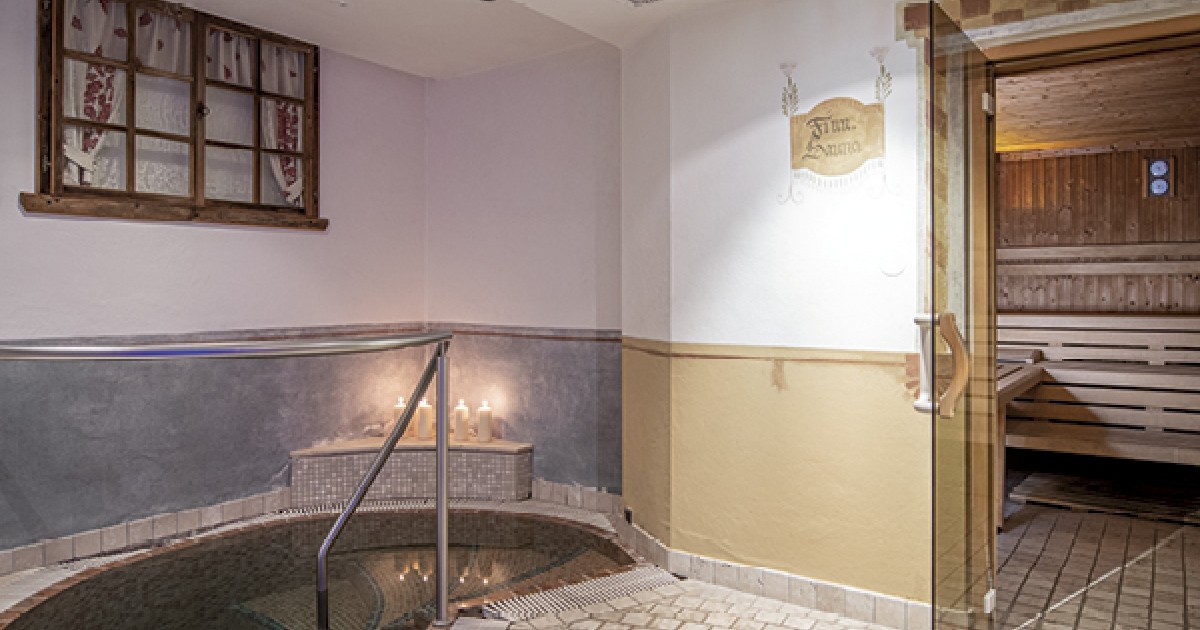 Heubad, Finnische Sauna, Römisches Dampfbad: Wellness in den Dolomiten